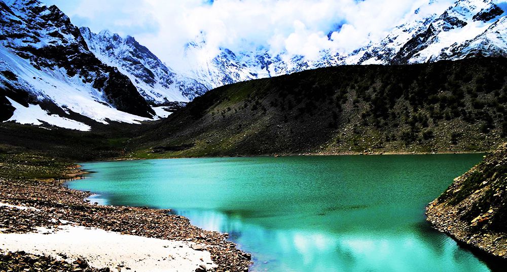 Top Coldest Places In Pakistan You Must Visit | KhanSays.com